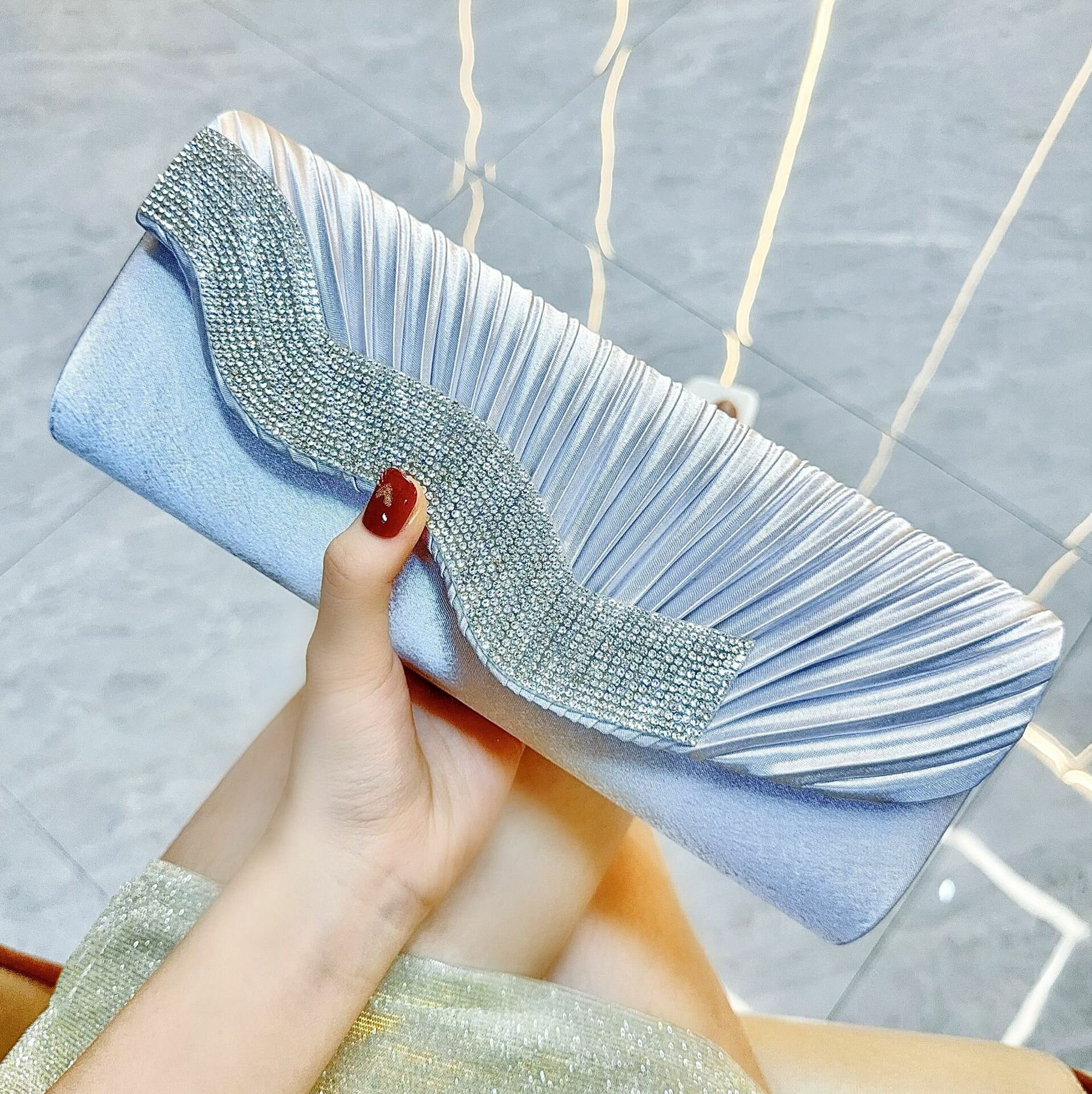 Сумка клатч