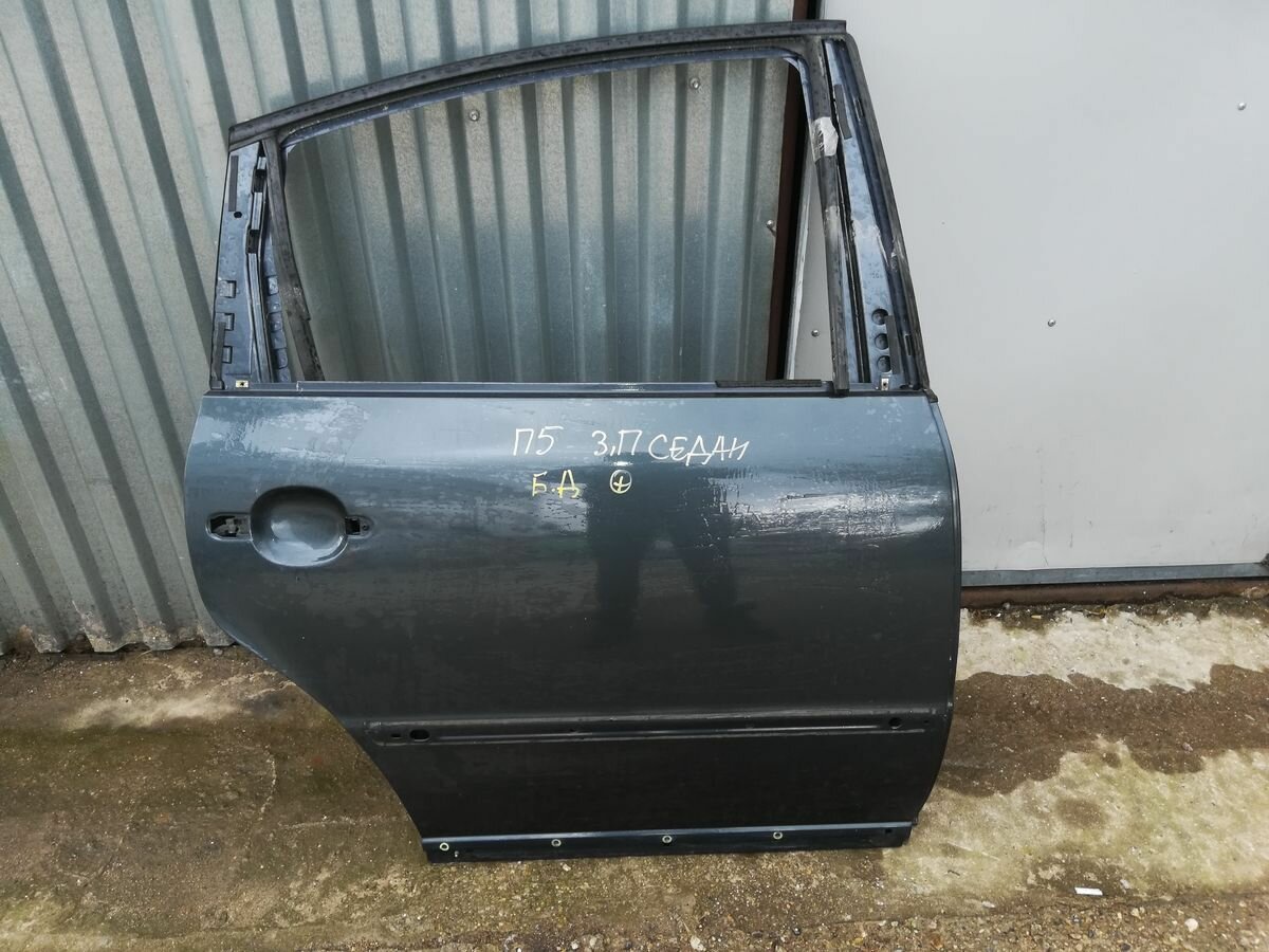 Дверь задняя правая Volkswagen Passat B5 (1996—2001) 3B5833052AB