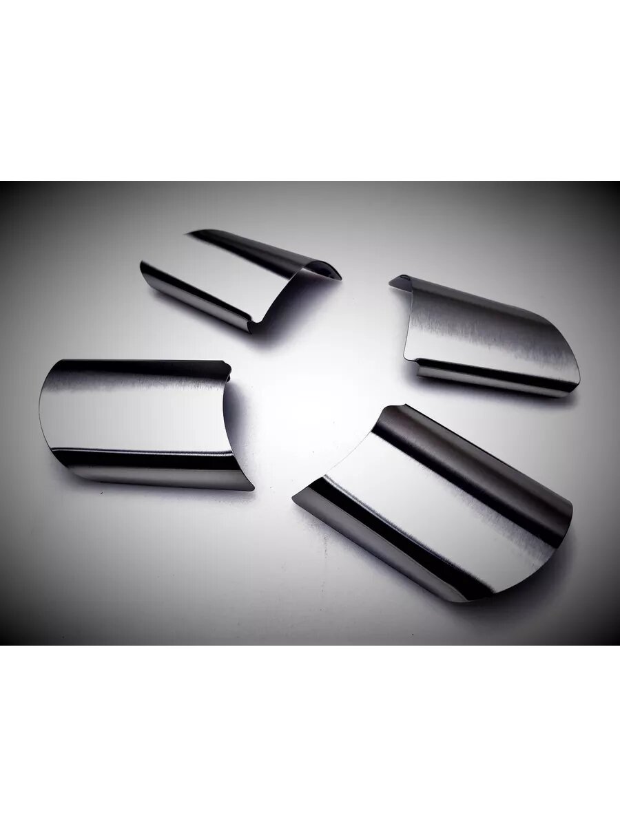 Накладки хромированные на руль на Форд Фокус 2 (05-11)