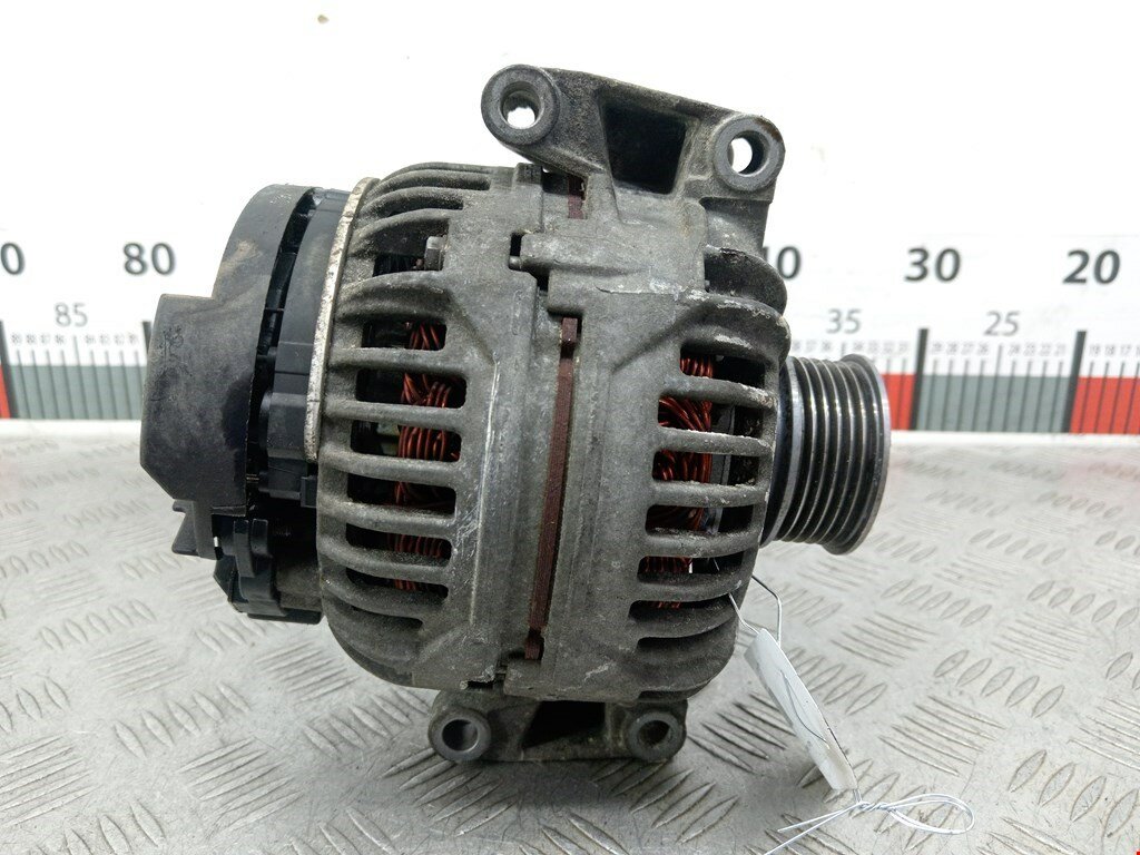 Генератор Audi A4 B7 06B903016AB арт. 2219254