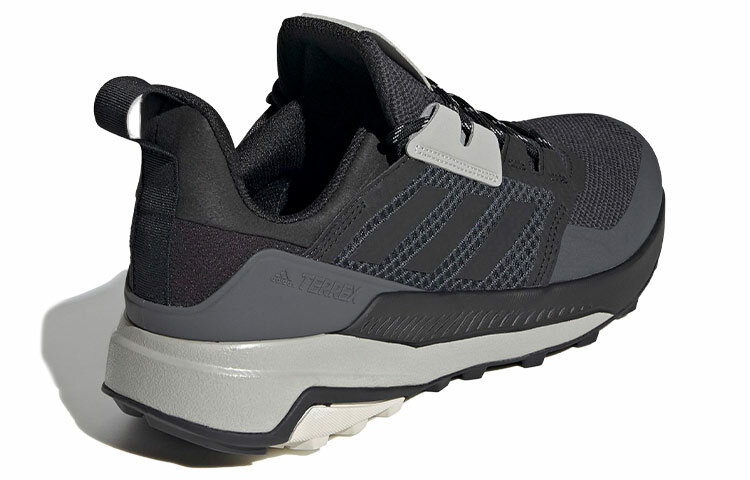 Кроссовки adidas, размер EU 42 стопа (26.5CM) — фото 1