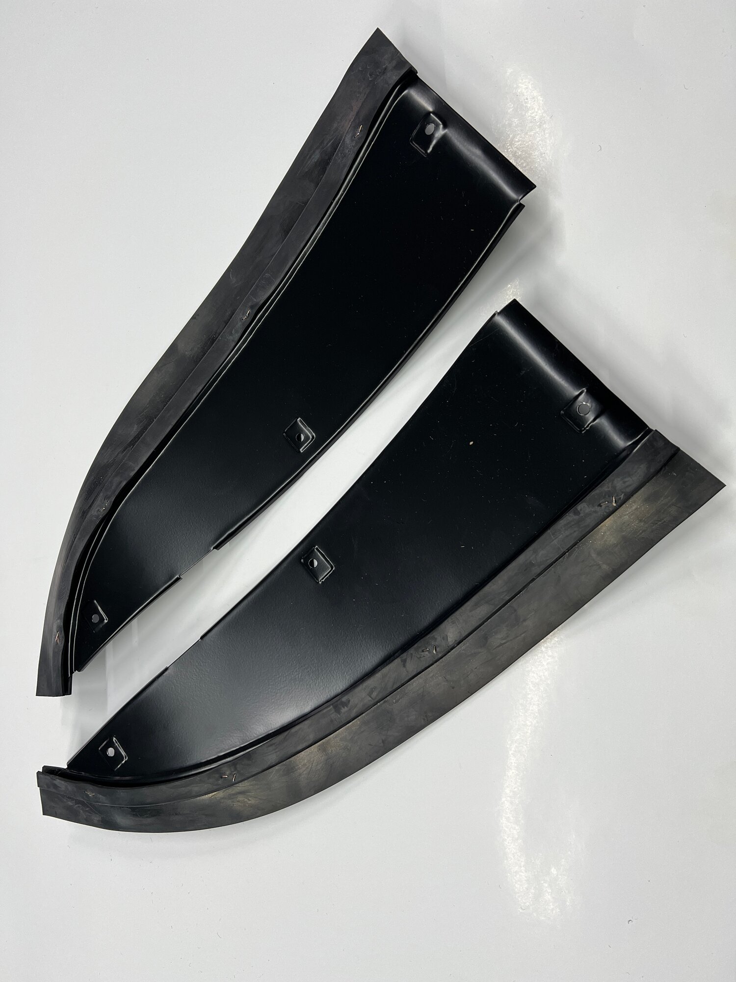 Щиток крыла нива 2121-2шт, металл