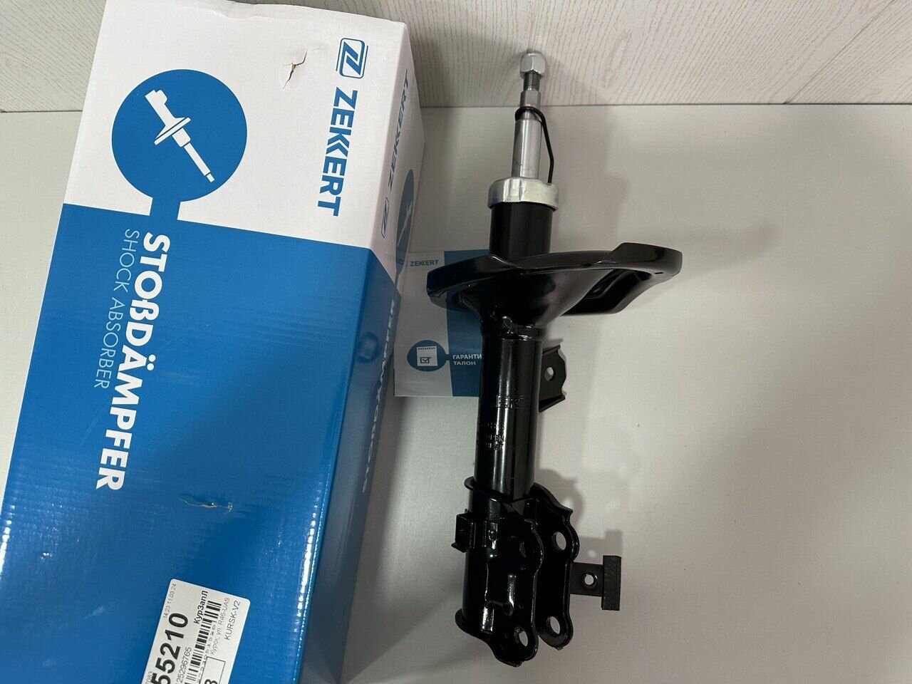 Амортизатор передний левый киа рио 2 KIA RIO 2 с 2005 по 2011 год Zekkert Германия