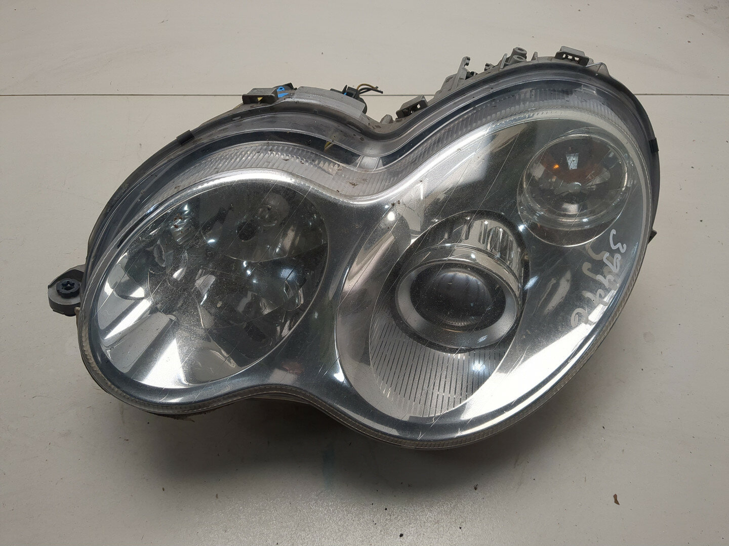 Фара (передняя) левая Mercedes C W203 Б/У