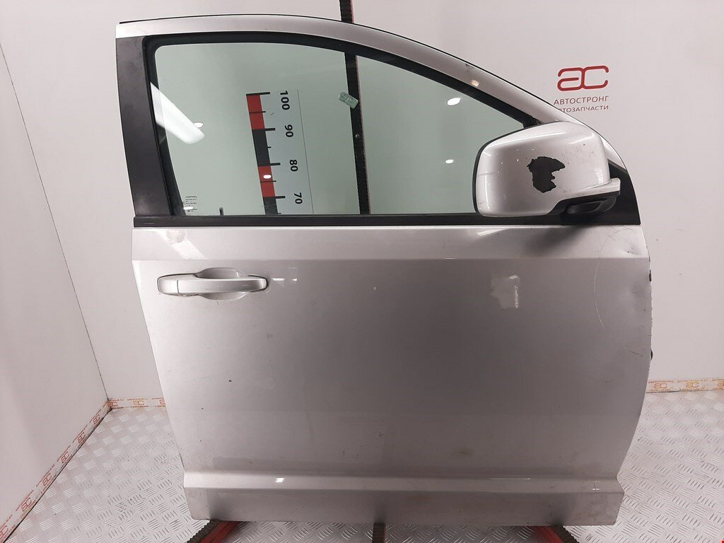 Дверь передняя правая Dodge Journey (JC) 68040230AC арт. 882201