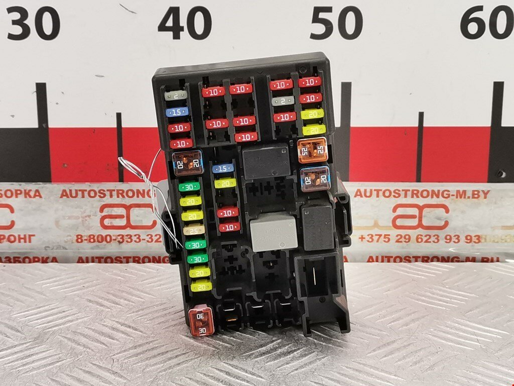 Блок предохранителей Chevrolet Aveo (T300) 95489856 арт. 1060224