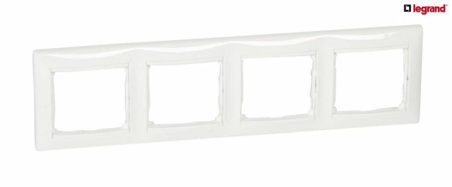 Рамка Legrand Valena - Белая - четырехместная 774454 1 шт