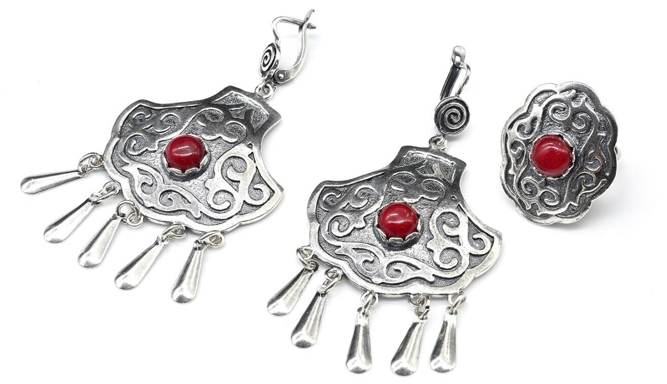 Комплект бижутерии