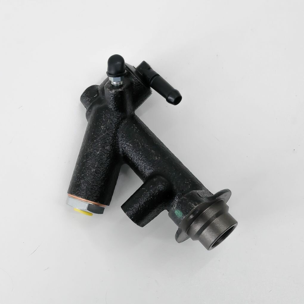 Главный цилиндр сцепления MAZDA TITAN на все модели до 2000 г, GBRAKE