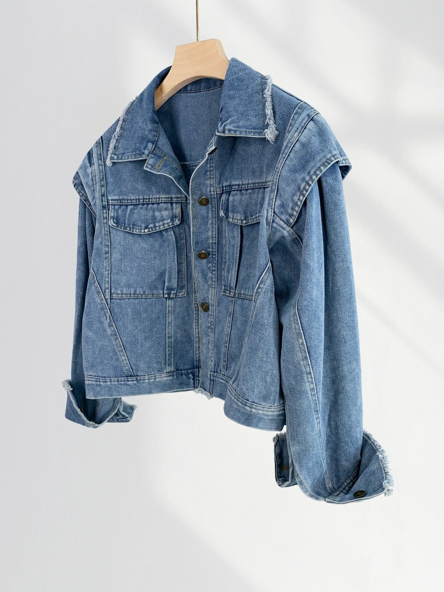 Куртка джинсовая