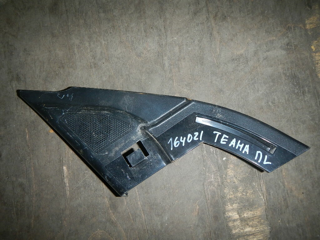 Б/У Накладка двери передняя левая(Уголок), Nissan (Ниссан)-Тиана NISSAN TEANA (J31) (06-08) с разбора царапины. 164021 N...