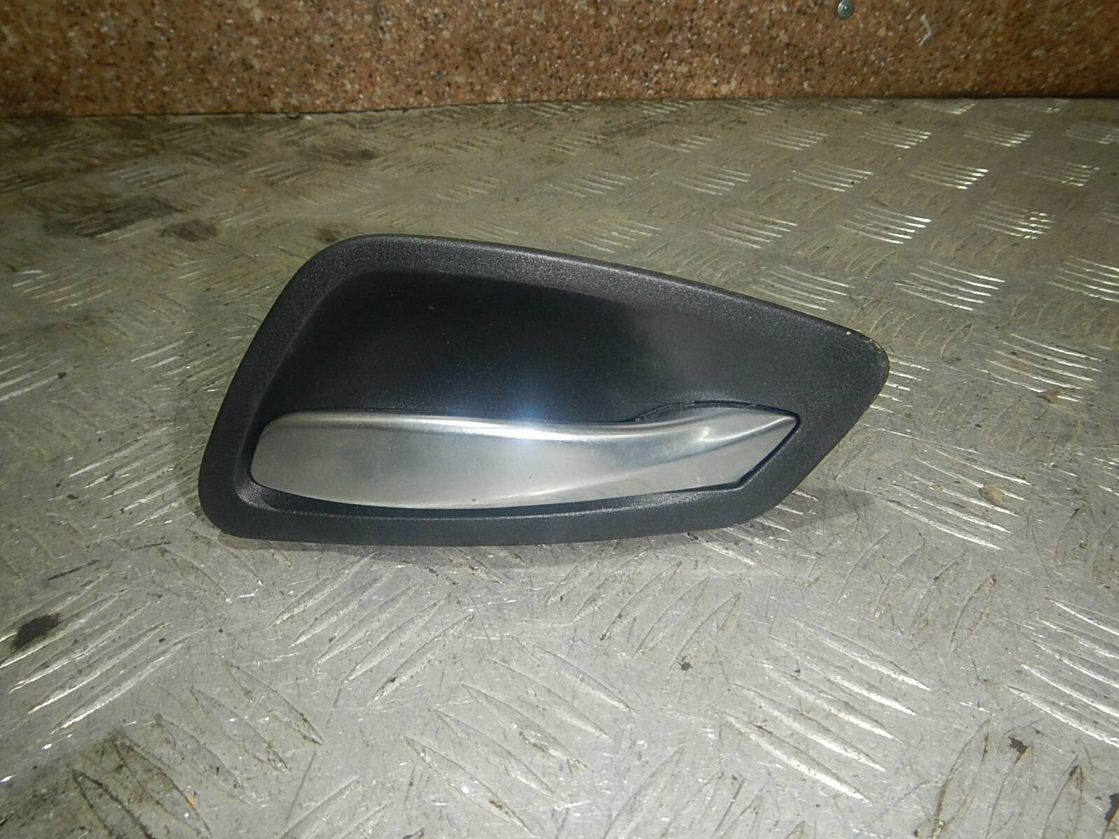 Б/У Ручка двери внутренняя правая, BMW (БМВ)-3 (E90, E91) (05-) BMW 3 (E90, E91) (05-12) Царапины 328155 BMW арт. 514171...