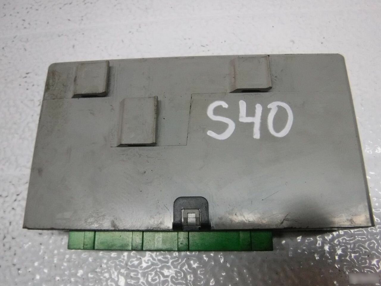 Блок управления центральным замком Volvo S40 I (1995—1999) 30630081