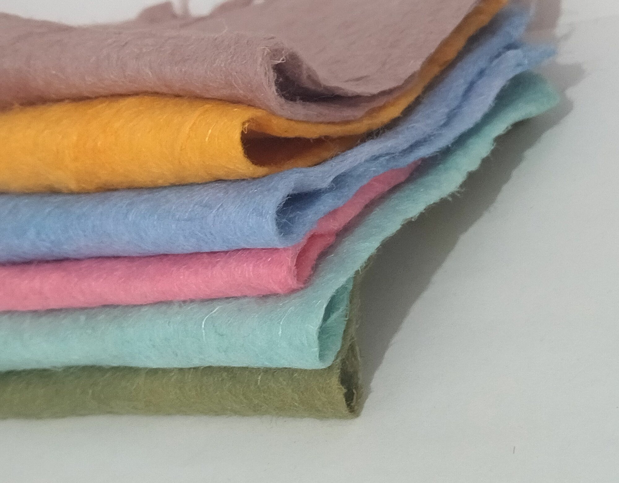 Набор льняной ваты - 6 цветов, 100% лен, размер 20 см * 11 см, цветная, окрашенная для ватных игрушек