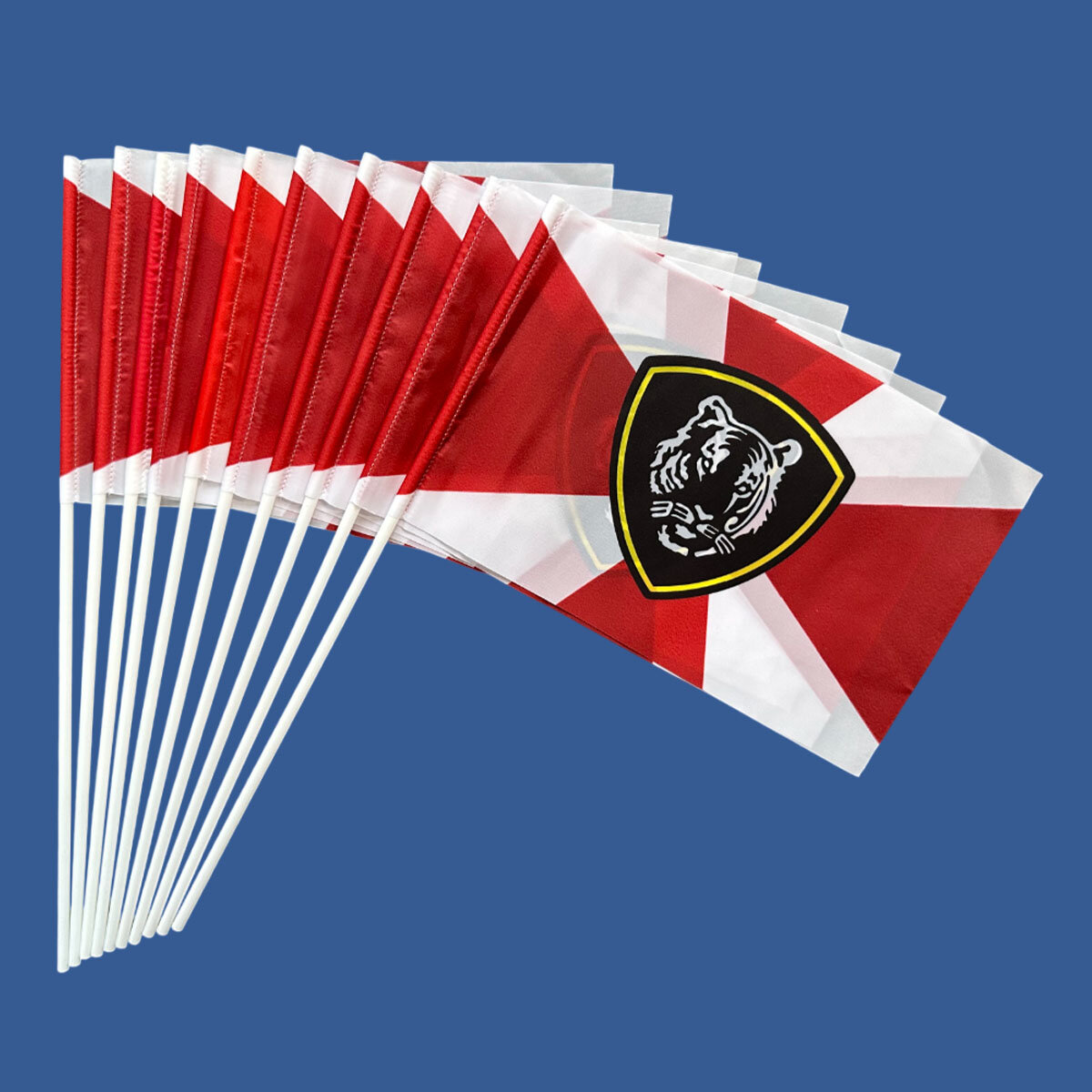 Комплект флажков "Восточное региональное командование" на палочке (5шт); размер 15х23 см; материал: полиэфирный шелк