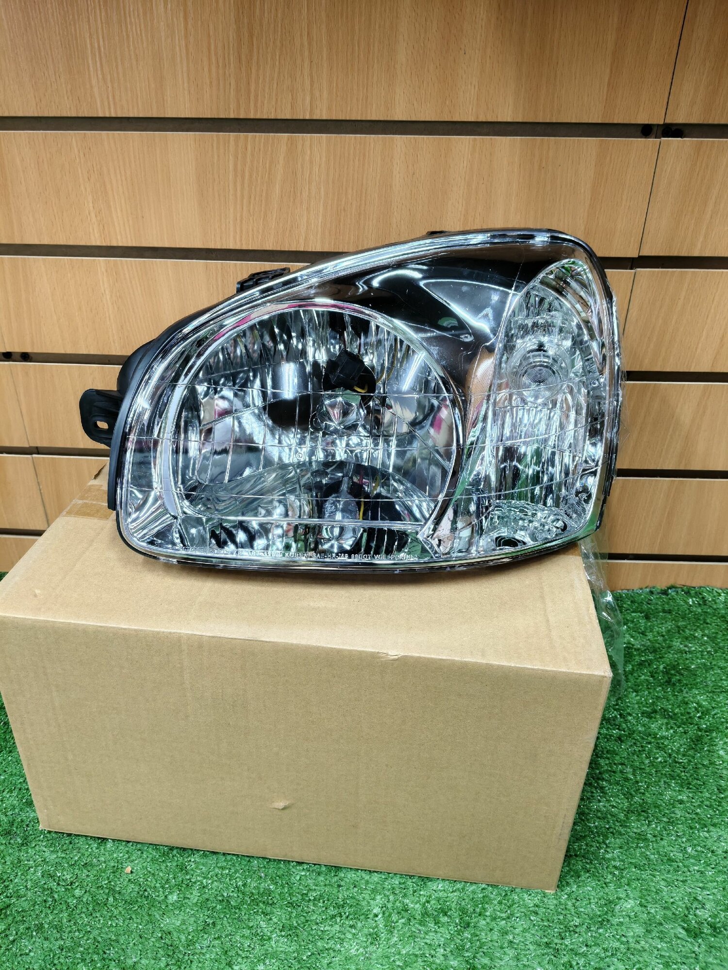 Фара передняя левая новая hyundai santa FE 00-06/ хендай тагаз