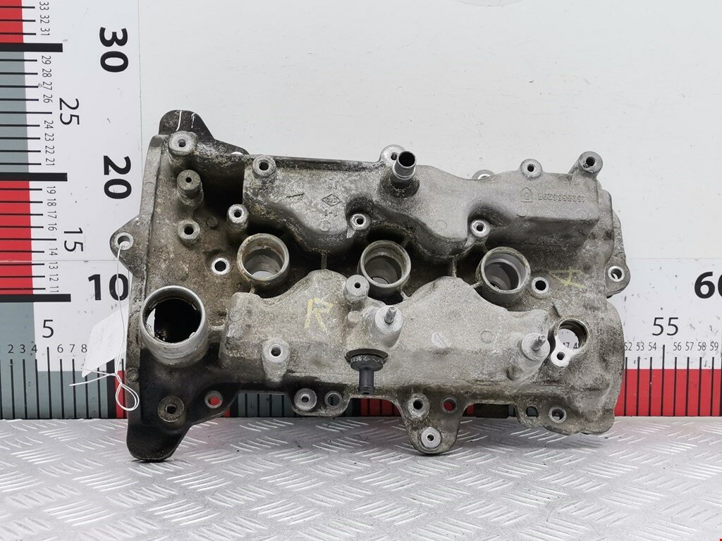 Крышка клапанная Renault Captur 2 арт. 1904917