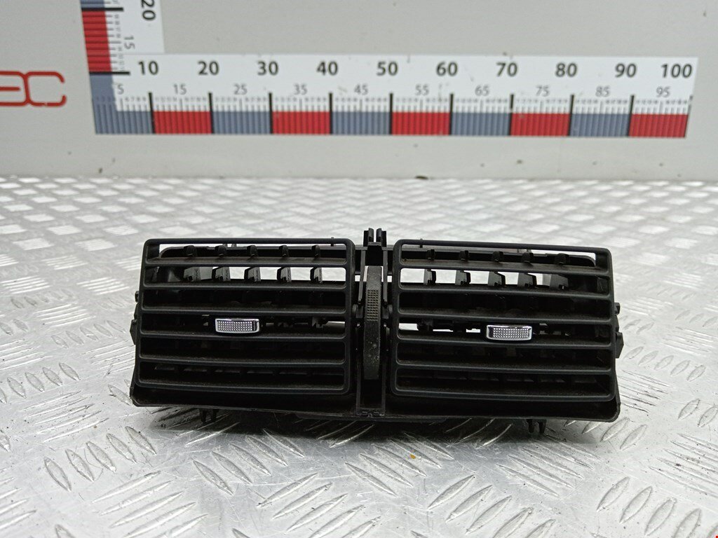 Дефлектор обдува салона Peugeot 307 8265X9 арт. 1866297