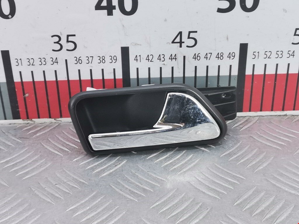 Ручка двери внутренняя задняя правая Volkswagen Touran 1 1T0839114B арт. 1945643