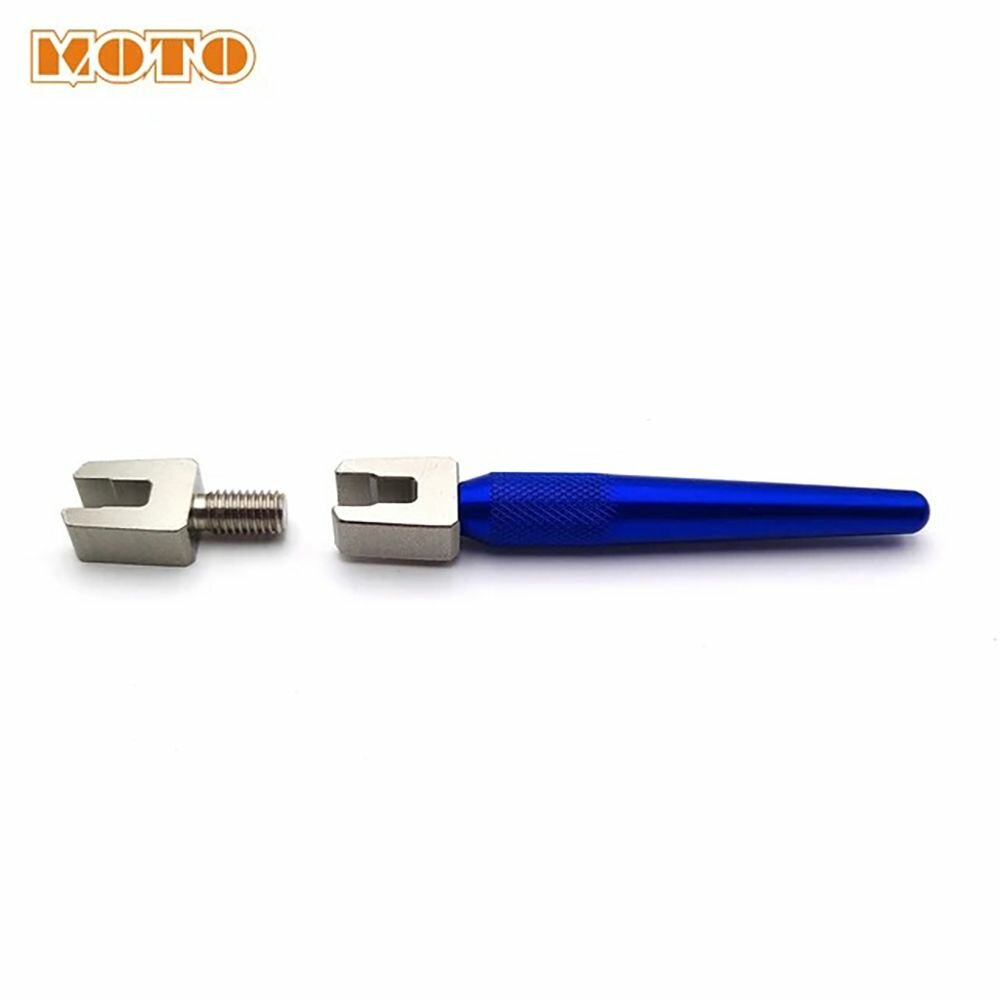 Спицевый ключ для регулировки и натяжки спиц мотоцикла