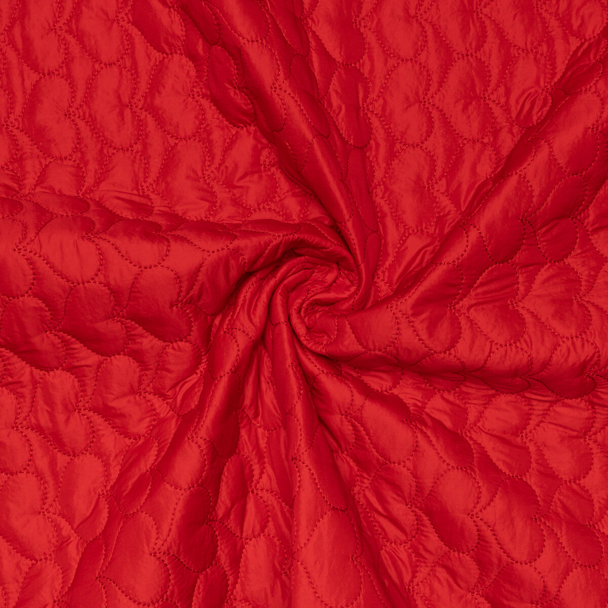 Курточная ткань для шитья и рукоделия. Стежка сердечки красная