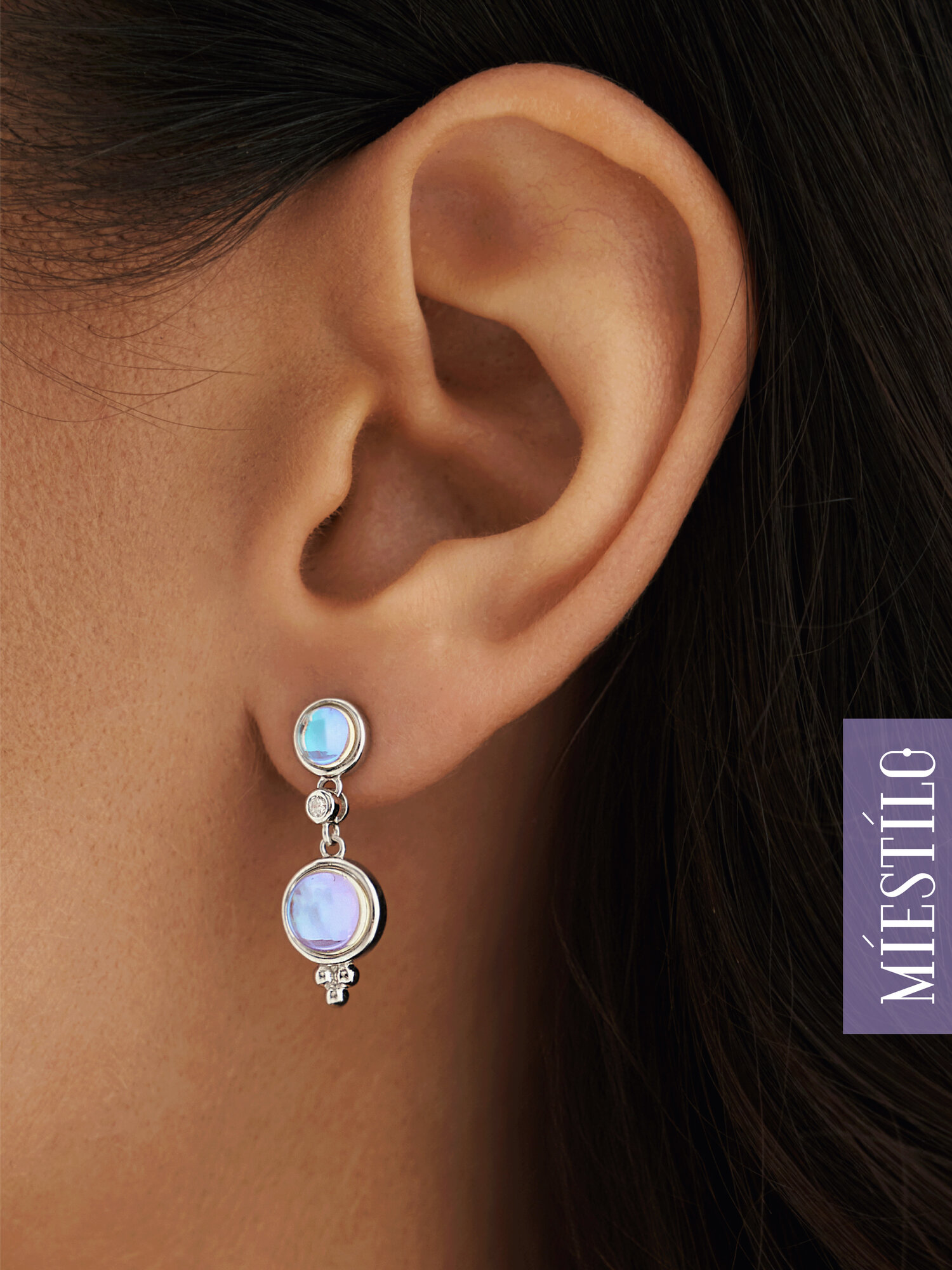 Серьги пусеты, серебро, 925 проба, родирование, лунный камень синтетический