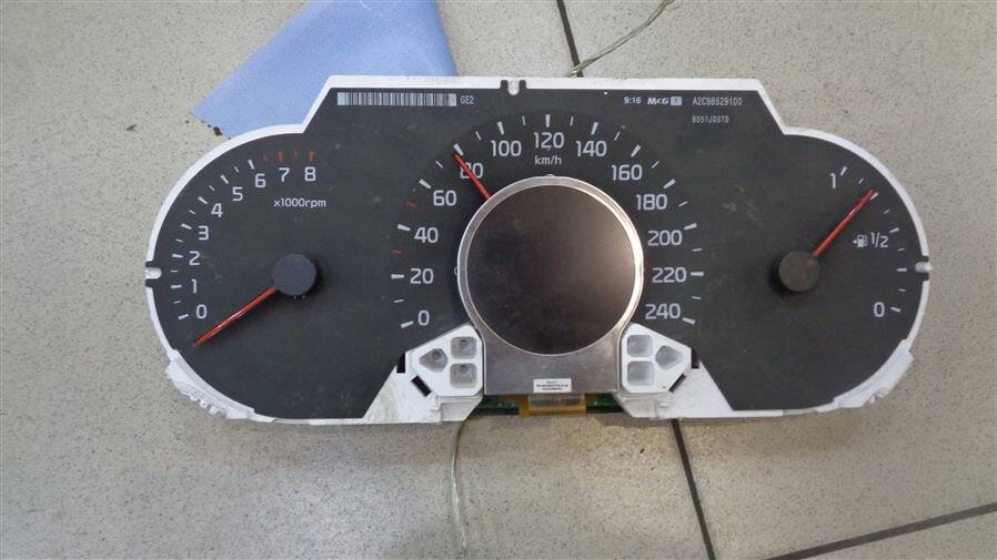 Панель приборов от Kia Ceed 2012-2018