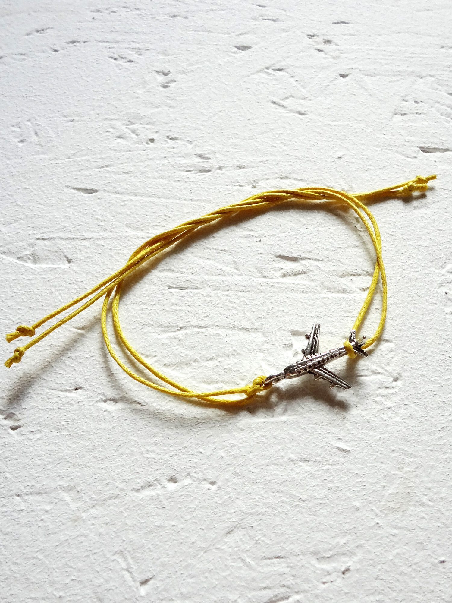 Браслет-нить