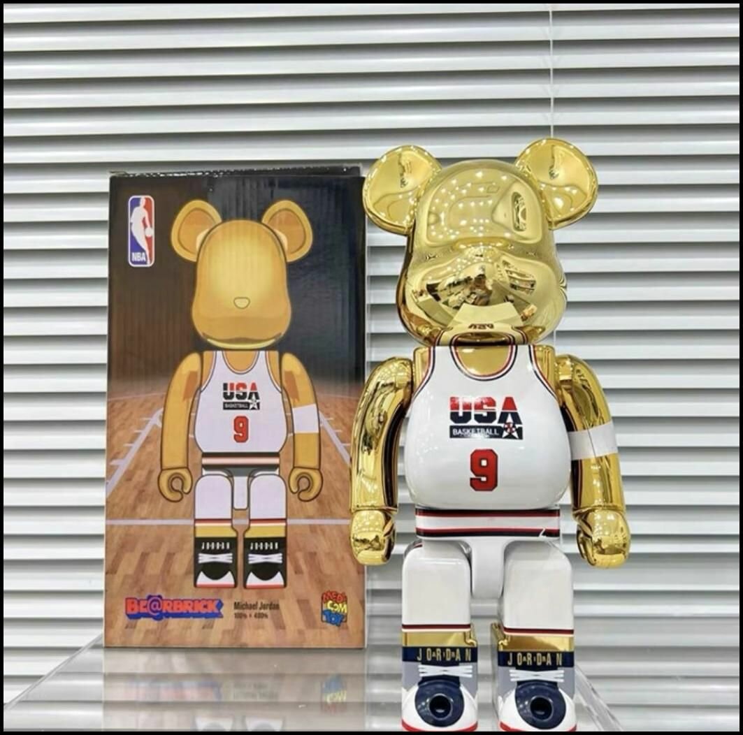 Дизайнерская игрушка BearBrick "Баскетбол Джордан"