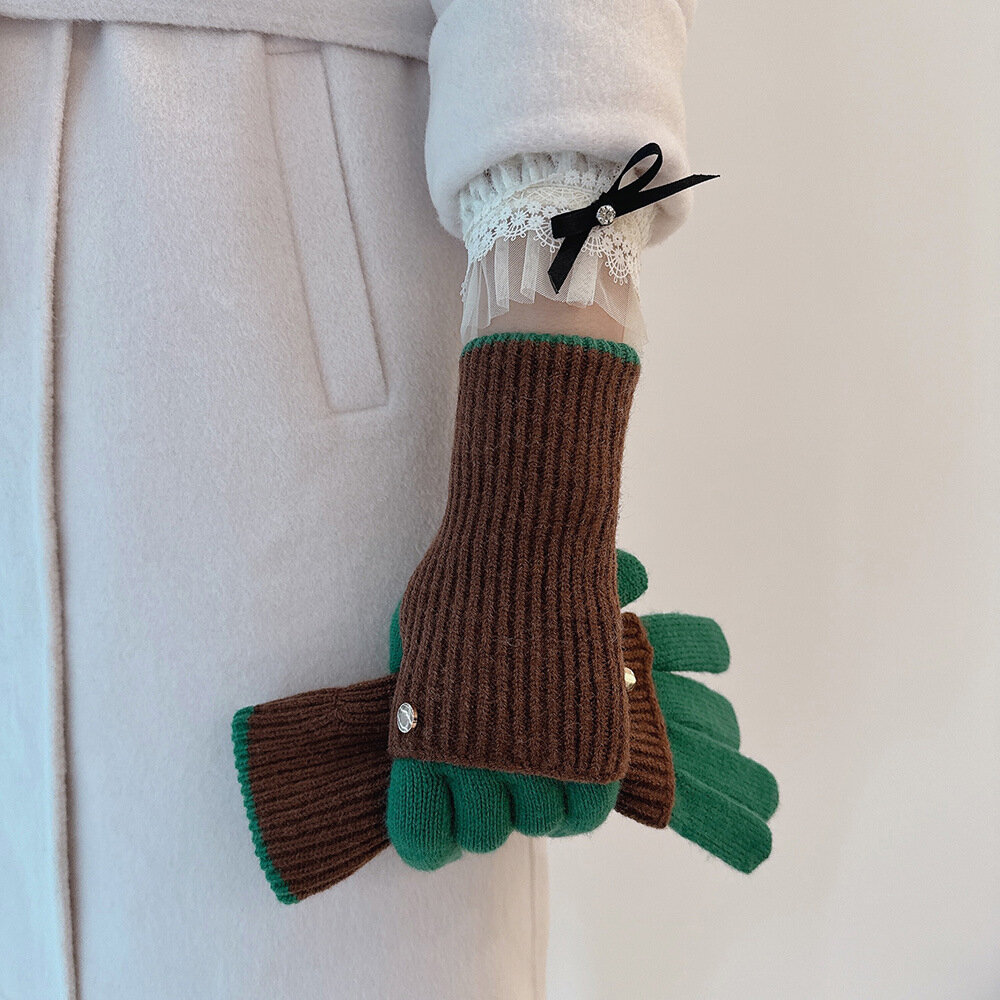 Перчатки для женщин