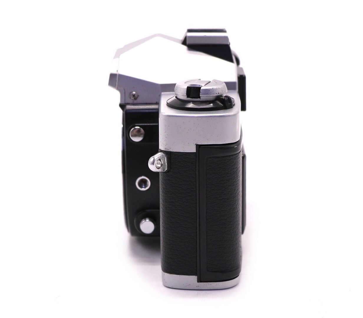 Зеркальный плёночный фотоаппарат Minolta XG-S body — фото 1