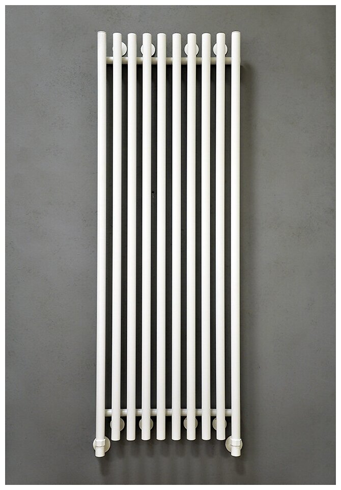 TUNE 150x15 (см) Дизайн Радиатор водяной Черный