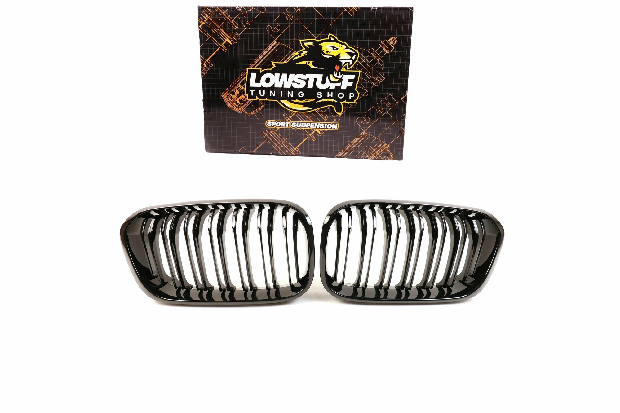 BMW F20 F21 LCI 2014-2019 Решетки радиатора ноздри черные глянцевые сдвоенные горбатые LOWSUFF RGBMWF20LCIX2GLBK