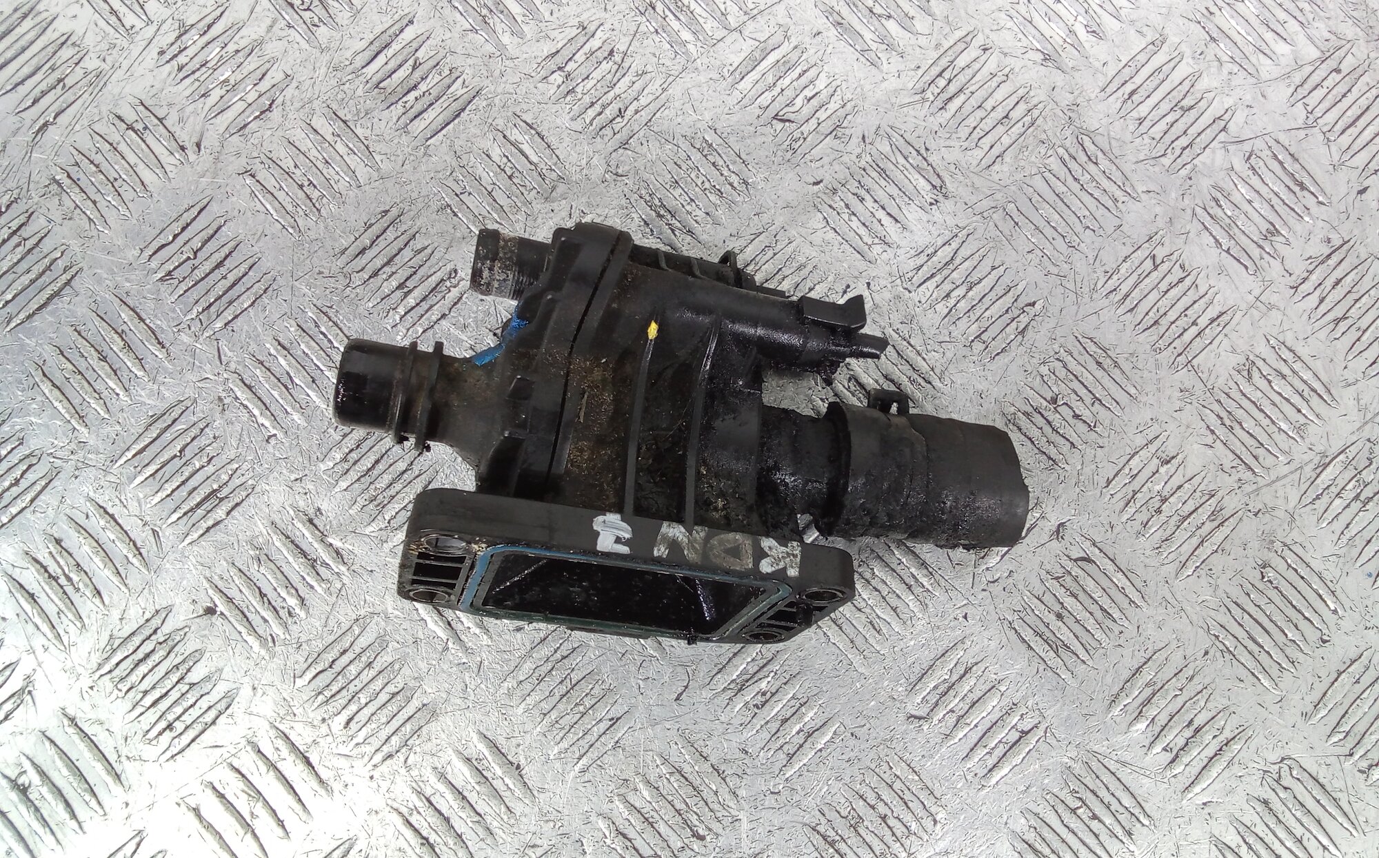 Корпус термостата дизельный CITROEN BERLINGO 1