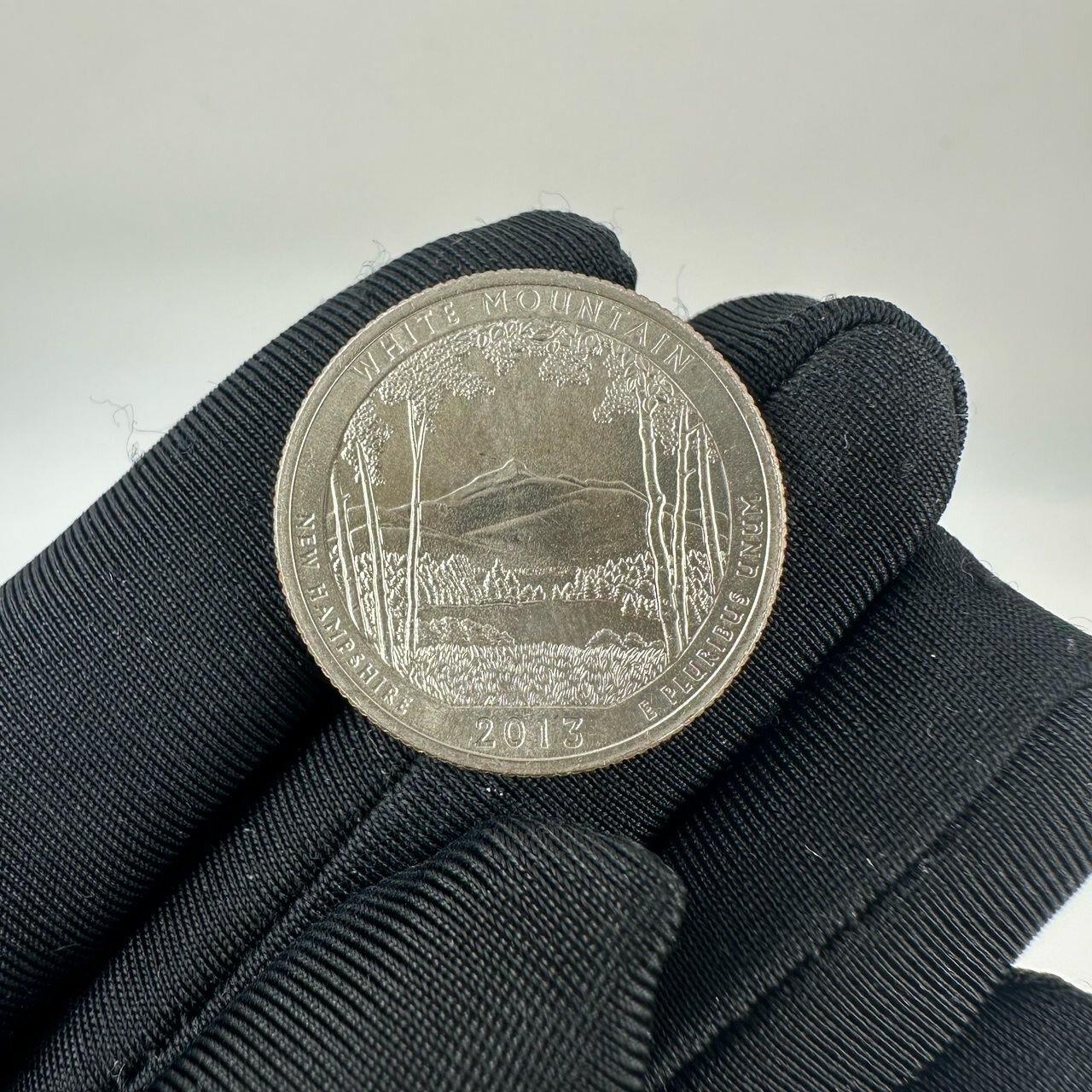 Монета 25 центов 2013 год Национальный Парк №16 Белые горы (White Mountain) Нью-Гемпшир Двор D