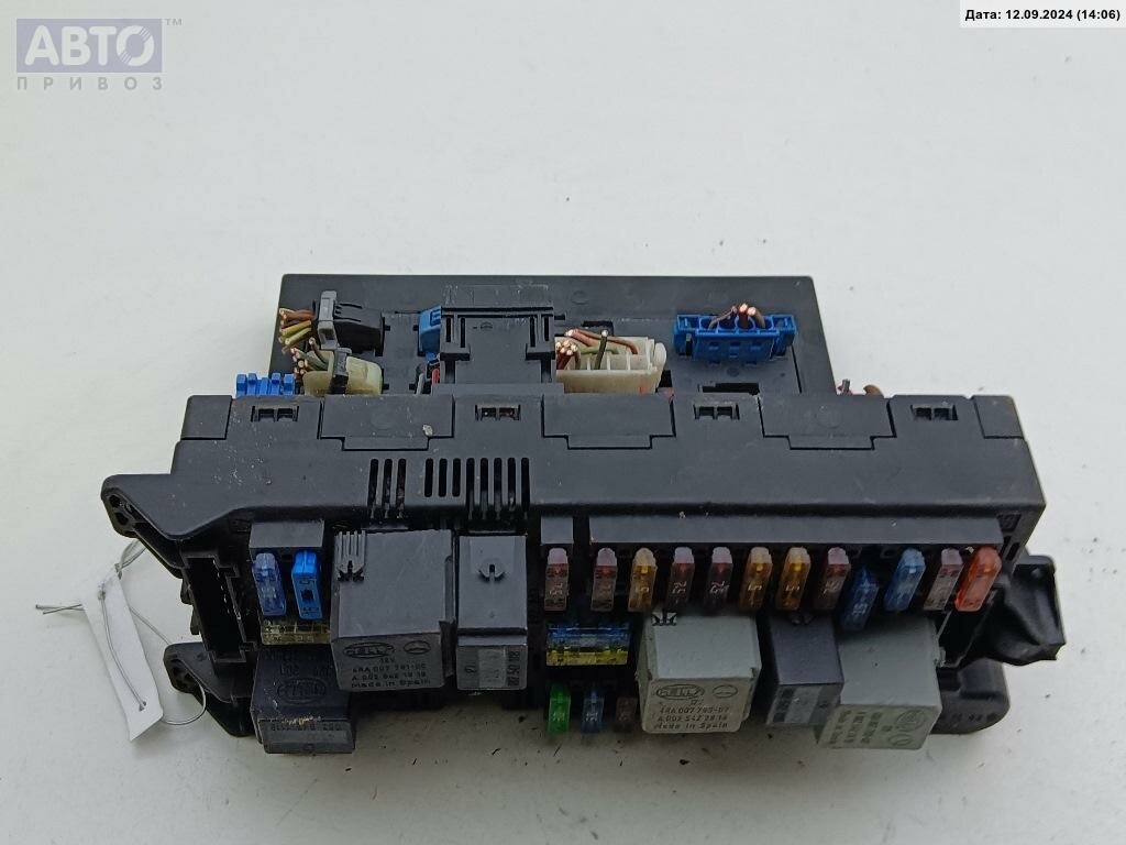 Блок предохранителей Mercedes E-Class W211 (2002-2009)