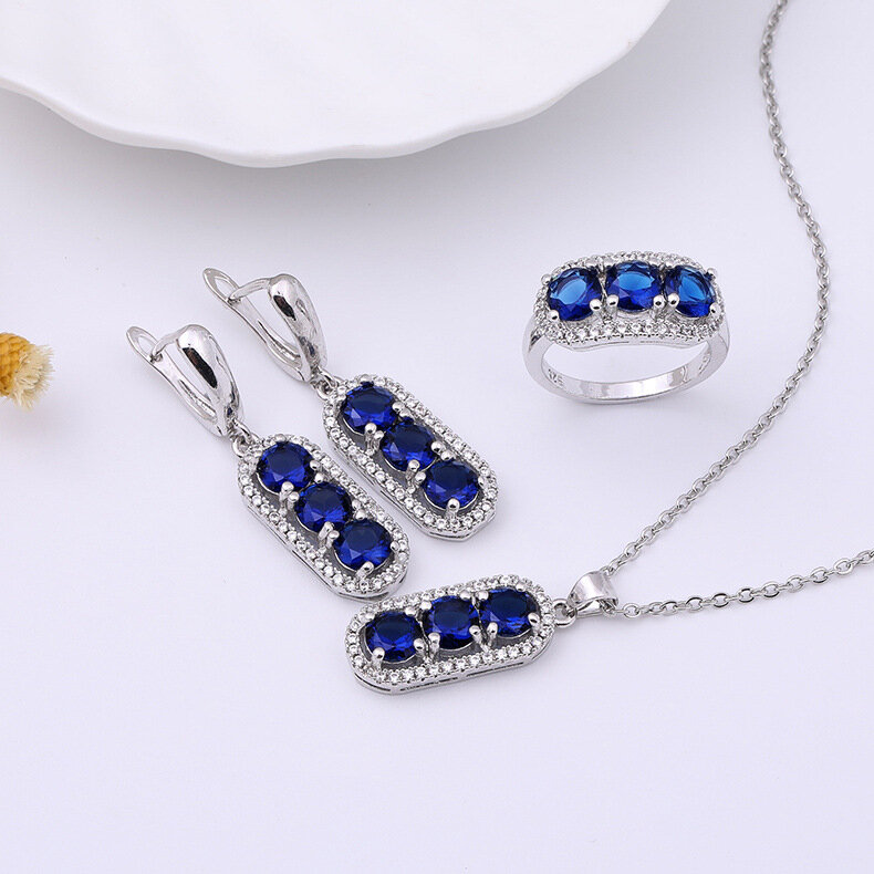 Комплект бижутерии Kaidimei: колье, серьги, браслет, циркон