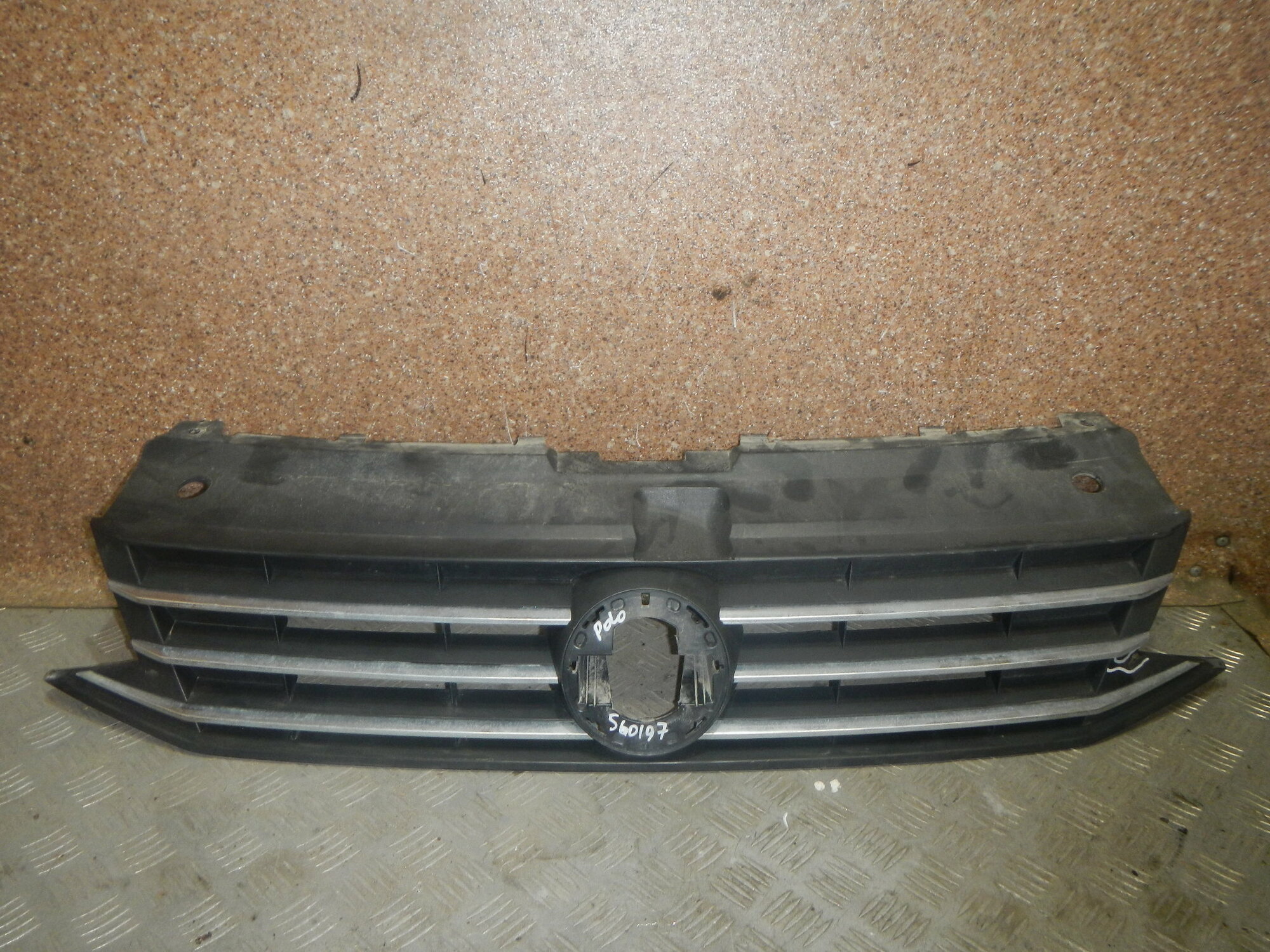 Б/У Решетка радиатора, Volkswagen (Фольксваген)-POLO (SED RUS) (11-) VOLKSWAGEN POLO (Sed RUS) (11-) 15-, Jorden Дубликат...