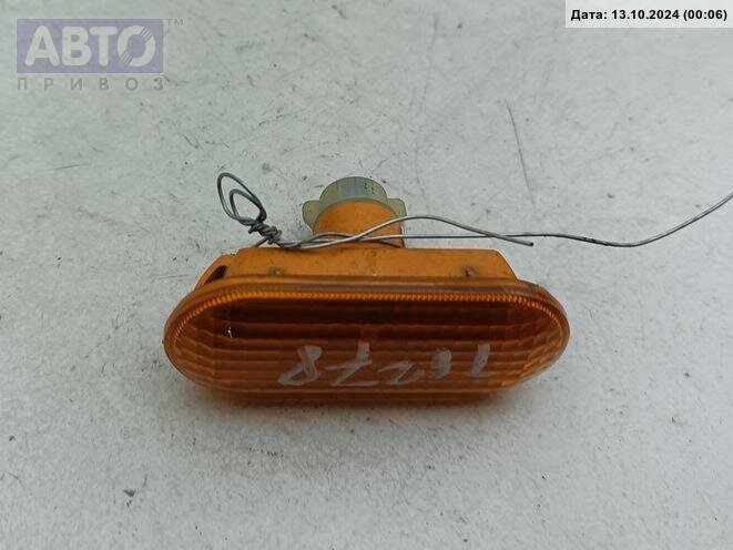 Повторитель поворота правый Ford Fusion