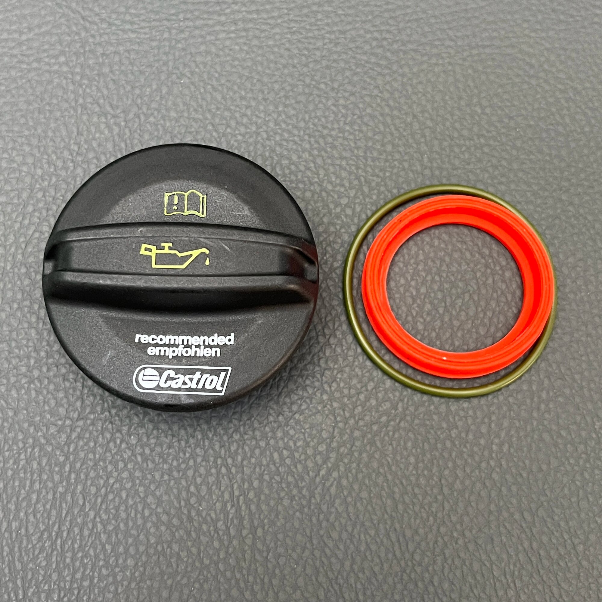 EA888 Крышка Масляного двигателя третьего поколения 06G103485 для VW Passat B8L Golf 7 MK7 Touran L A4L Q5 A3 1.8TSI 2.0TSI 06G 103 485