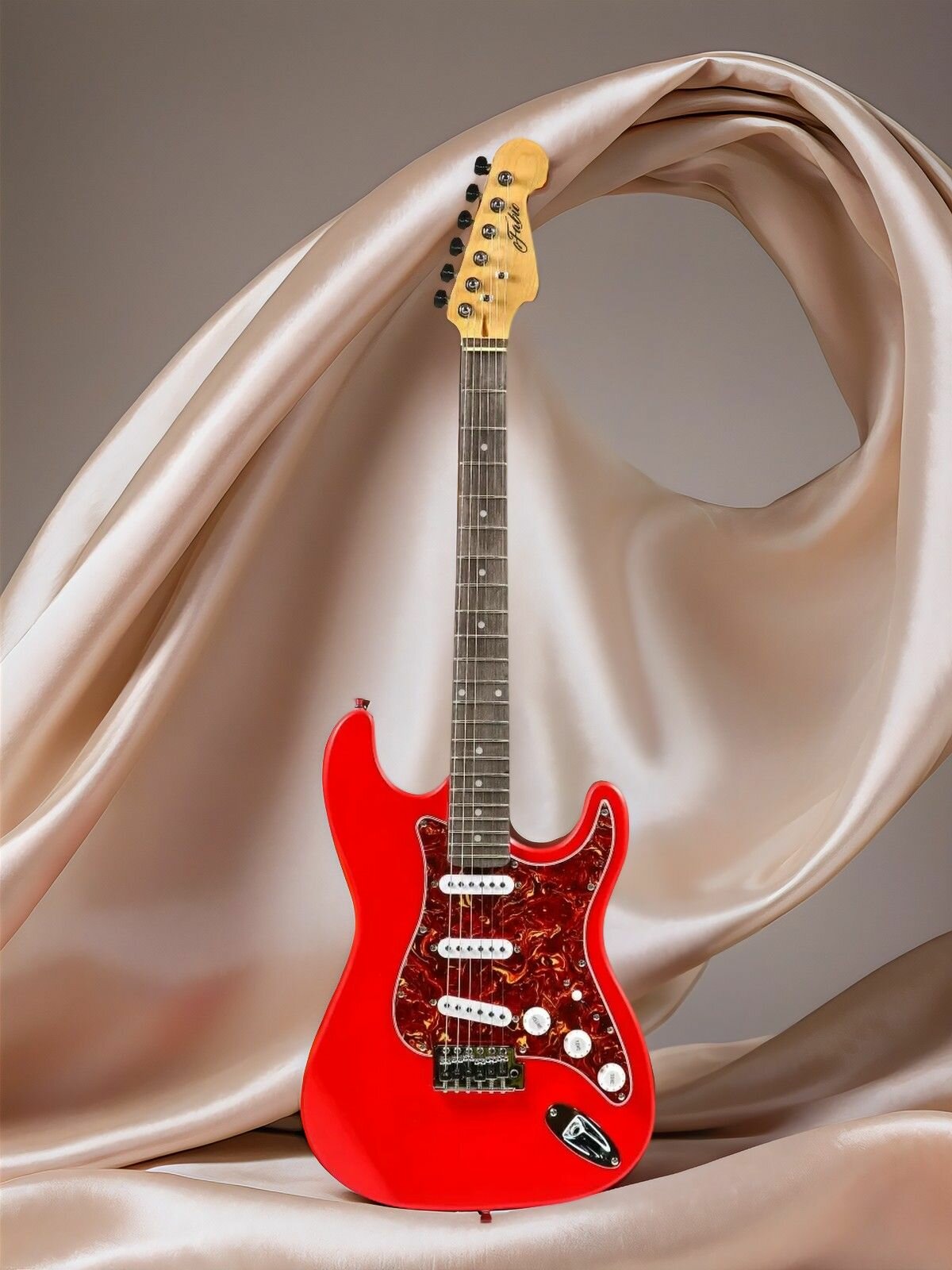 Электрогитара Stratocaster Красная Fabio ST100, Matt RD S-S-S, 1V+2T (Электрогитара для начинающих)