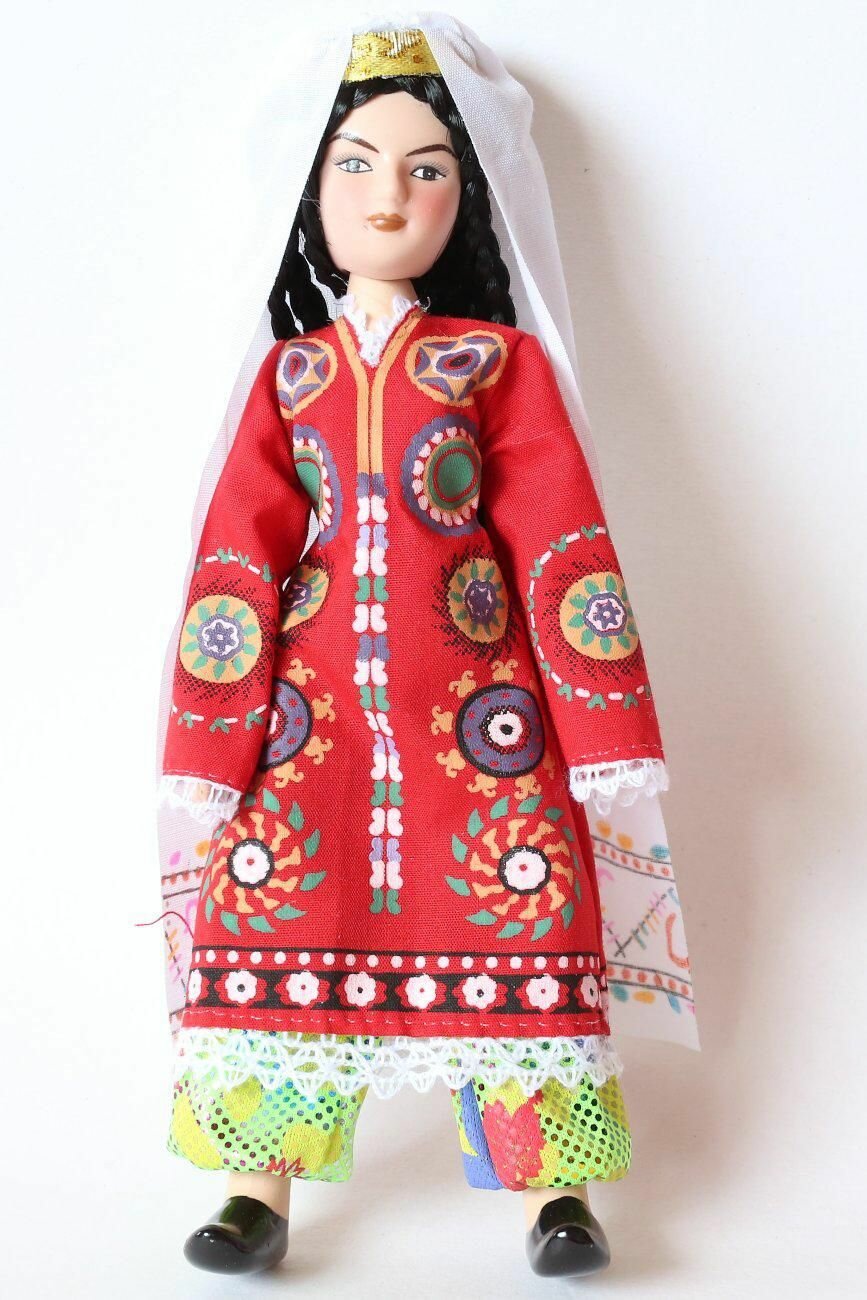 Кукла коллекционная в таджикском свадебном костюме