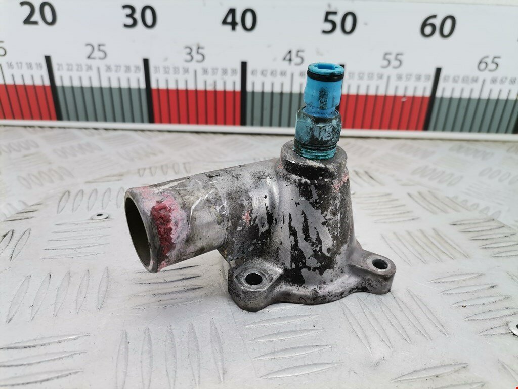 Корпус термостата Daihatsu Gran_Move арт. 2033700