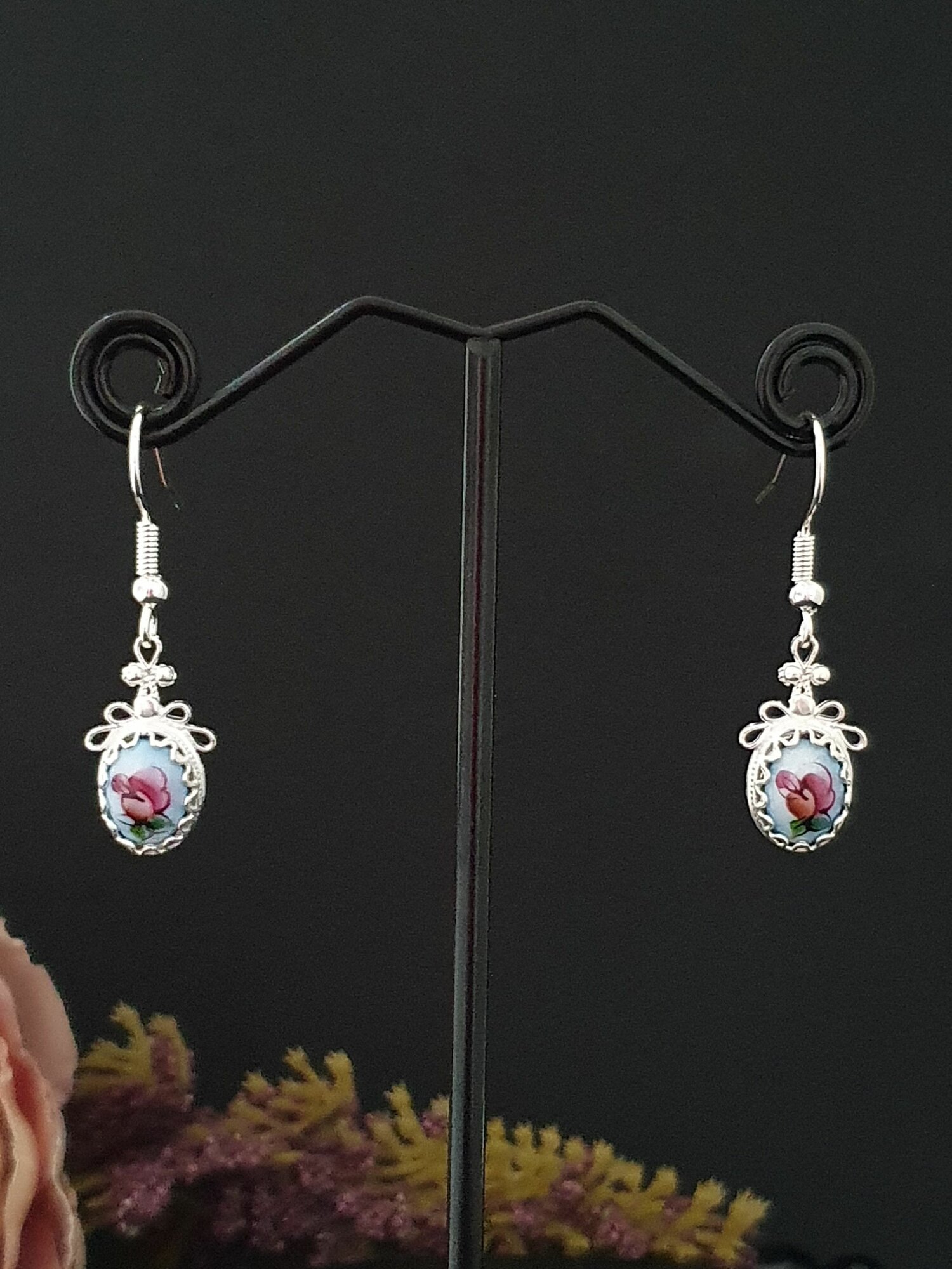 Серьги с подвесками, эмаль