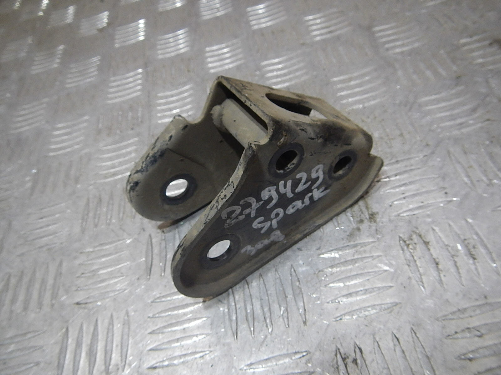 Б/У Кронштейн КПП, Chevrolet (Шевроле)-SPARK (05-) CHEVROLET SPARK (05-09) задний Без видимых повреждений. 279429 GENERAL...