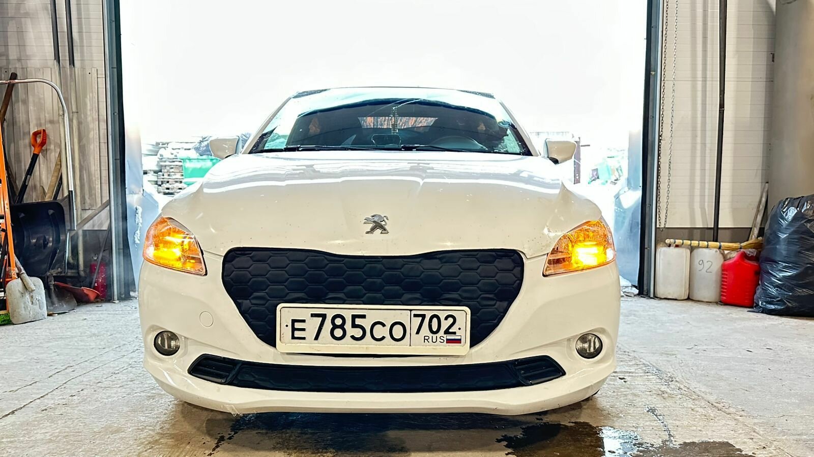 Утеплитель радиатора и бампера для Peugeot 301 Пежо (2012-2016) I