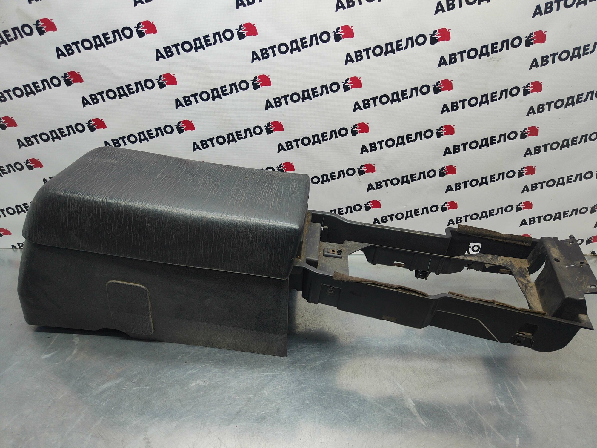 Подлокотник Mitsubishi Eclipse 1G 1992 г.в