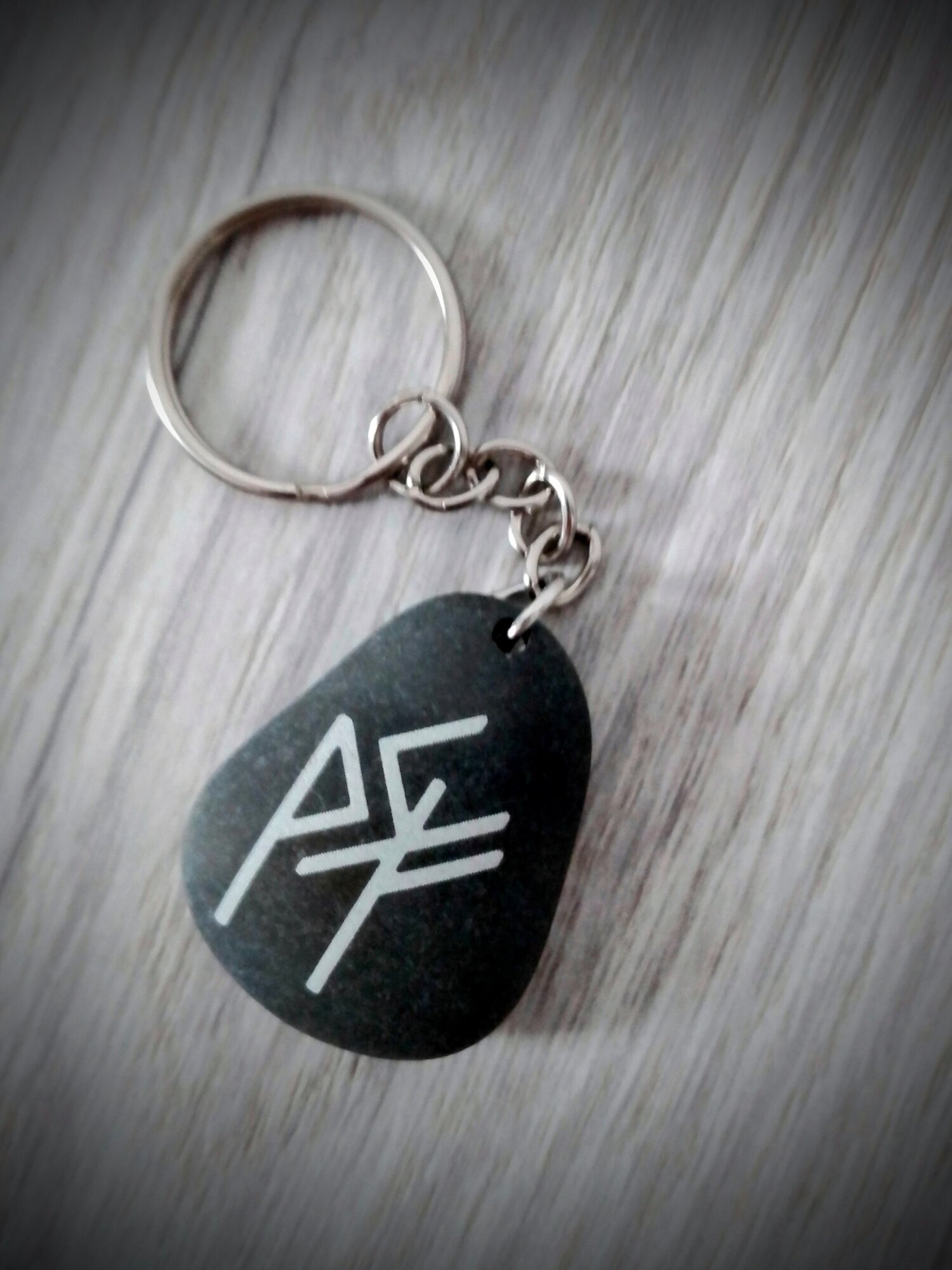 Талисман денег и богатства. Денежный магнит. Брелок. Гравировка по камню.