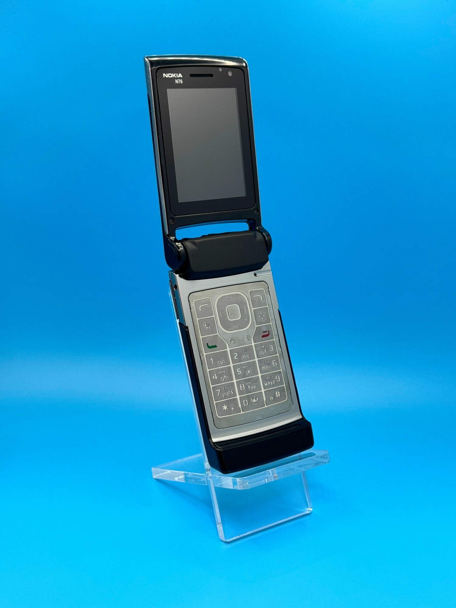 Мобильный телефон Nokia N76