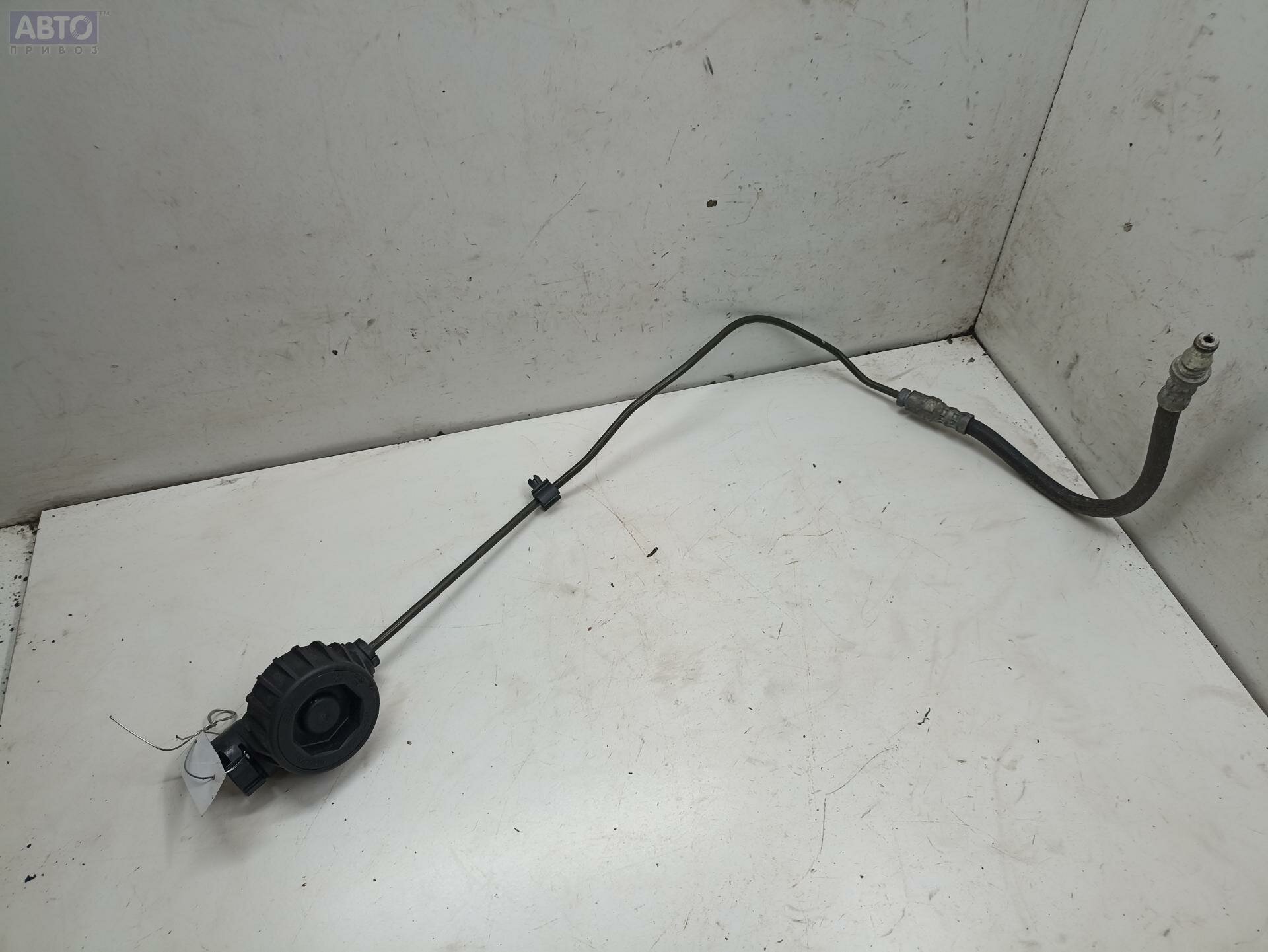 Трубка цилиндра сцепления Opel Vectra C (2002-2008)